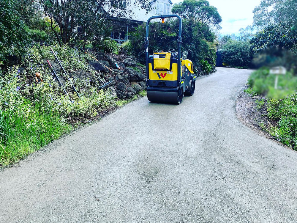 Concrete Stabilised Crushed Rock Driveways Healesville - DWK Earthworks